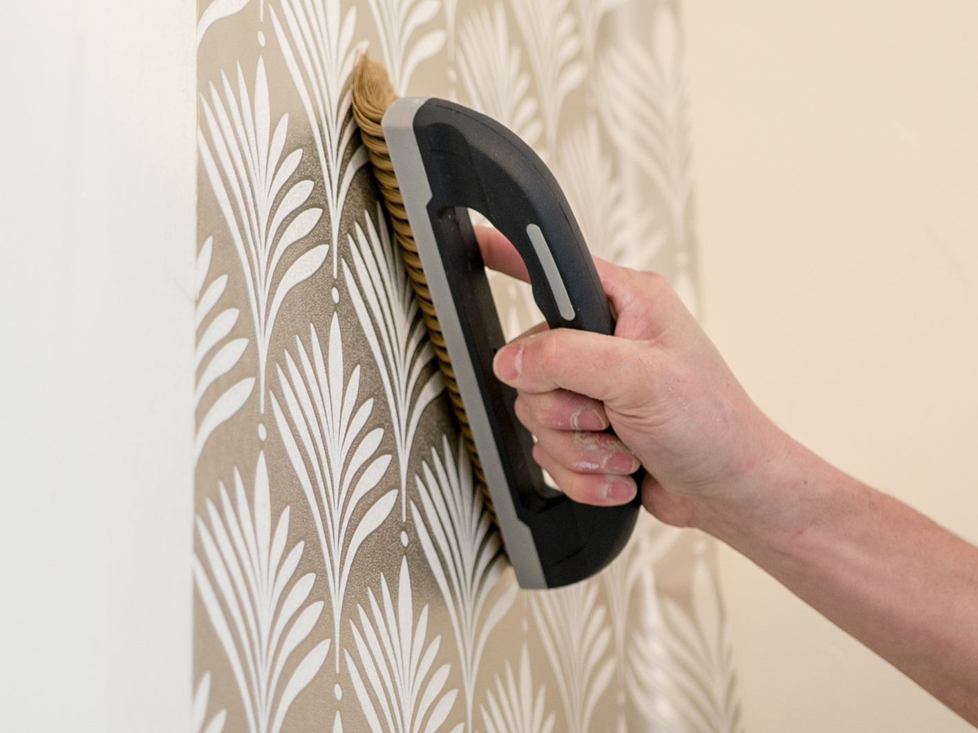 How to Wallpaper a Room | Hanging Wallpaper | Wickes