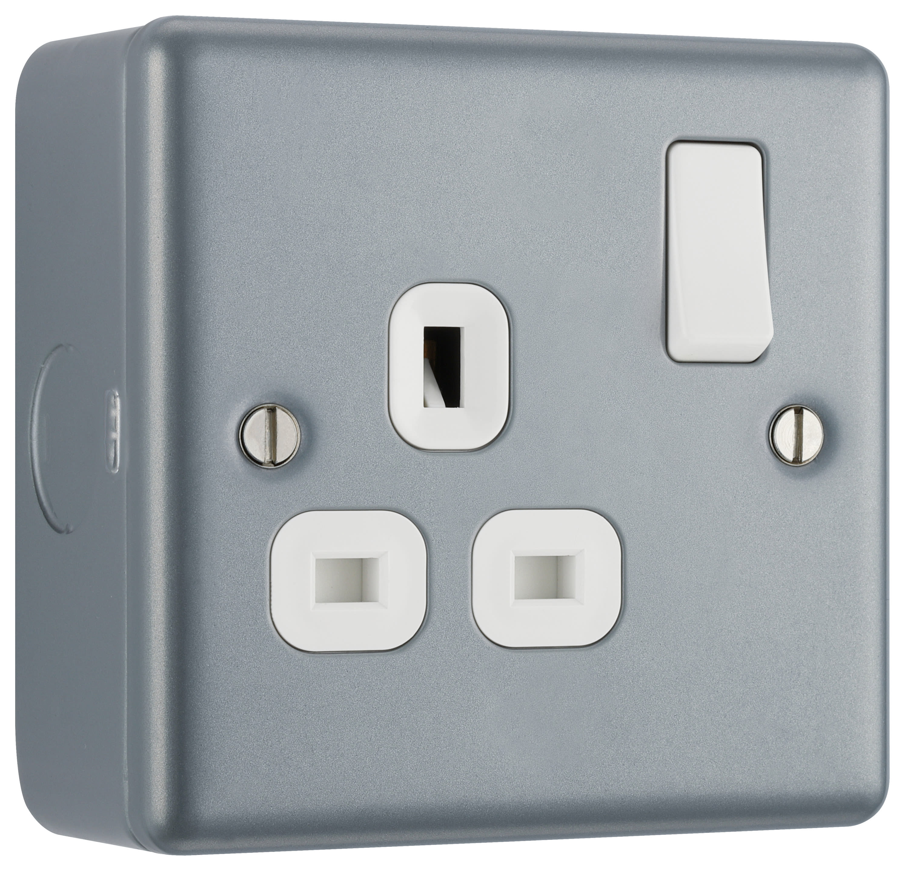 BG Metal Clad 13A Single Switched 13A Power Socket | Wickes.co.uk