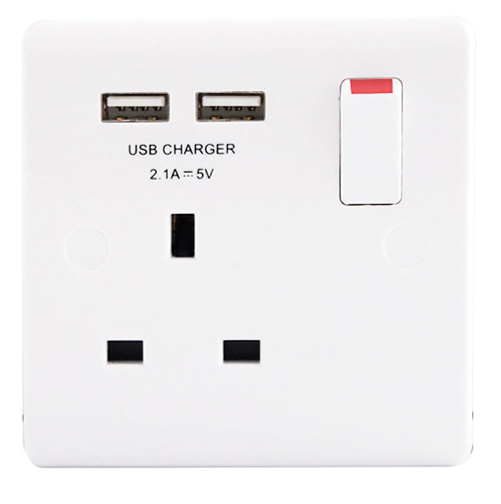 White Switched Socket | wickes.co.uk